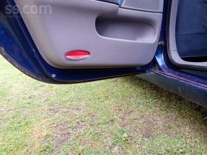 Blue Renault Laguna 2002 in Tukums, with an engine capacity of 1.80 L and mileage of 300 thousand km for 200 €, photo 16 on AUTOMOTO.COM.LV