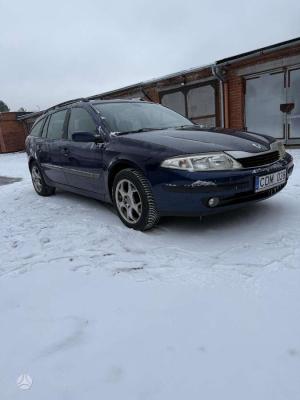 Blue Renault Laguna 2003 in Druskininkai, with an engine capacity of 1.87 L and mileage of 269 thousand km for 990 €, photo 2 on AUTOMOTO.COM.LV
