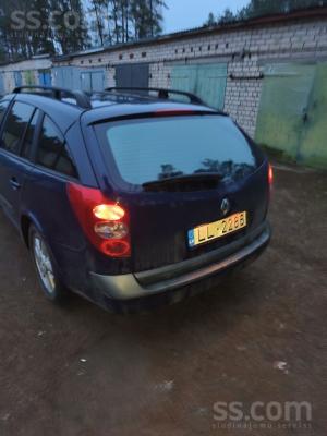 Zils Renault Laguna 2003 Daugavpils, ar dzinēja tilpumu 1.60 L un nobraukumu 344 tūkst. km par 1150 €, foto 5 vietnē AUTOMOTO.COM.LV