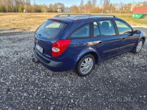 Blue Renault Laguna 2004 in Parnu, with an engine capacity of 1.80 L and mileage of 344 thousand km for 1100 €, photo 8 on AUTOMOTO.COM.LV
