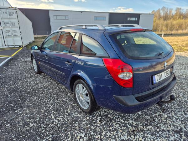 Blue Renault Laguna 2004 in Parnu, with an engine capacity of 1.80 L and mileage of 344 thousand km for 1100 €, photo 9 on AUTOMOTO.COM.LV