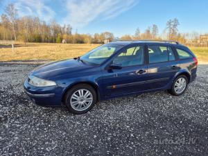 Blue Renault Laguna 2004 in Parnu, with an engine capacity of 1.80 L and mileage of 344 thousand km for 1100 €, photo 12 on AUTOMOTO.COM.LV