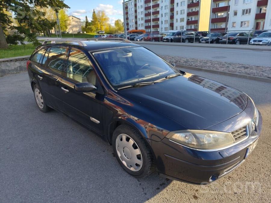 Blue Renault Laguna 2005 in Talsi, with an engine capacity of 2.20 L and mileage of 323 thousand km for 1350 €, photo 4 on AUTOMOTO.COM.LV