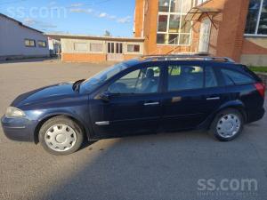 Blue Renault Laguna 2005 in Talsi, with an engine capacity of 2.20 L and mileage of 323 thousand km for 1350 €, photo 5 on AUTOMOTO.COM.LV