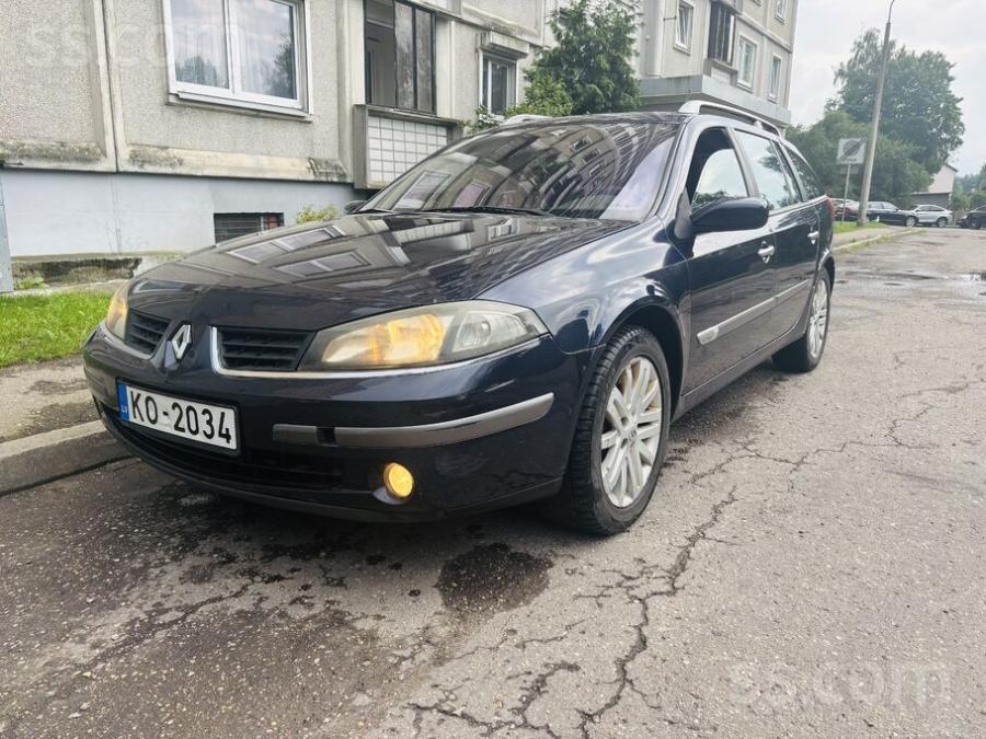 Blue Renault Laguna 2005 in Riga, with an engine capacity of 1.90 L and mileage of 270 thousand km for 1300 €, photo 1 on AUTOMOTO.COM.LV