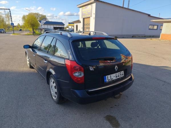 Zils Renault Laguna 2005 Rīga, ar dzinēja tilpumu 2.20 L un nobraukumu 323 tūkst. km par 1750 €, foto 9 vietnē AUTOMOTO.COM.LV