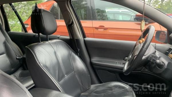 Blue Renault Laguna 2005 in Riga, with an engine capacity of 2.20 L and mileage of 278 thousand km for 450 €, photo 7 on AUTOMOTO.COM.LV