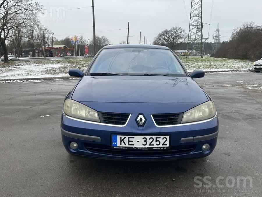 Blue Renault Laguna 2006 in Riga, with an engine capacity of 1.90 L and mileage of 295 thousand km for 1350 €, photo 7 on AUTOMOTO.COM.LV