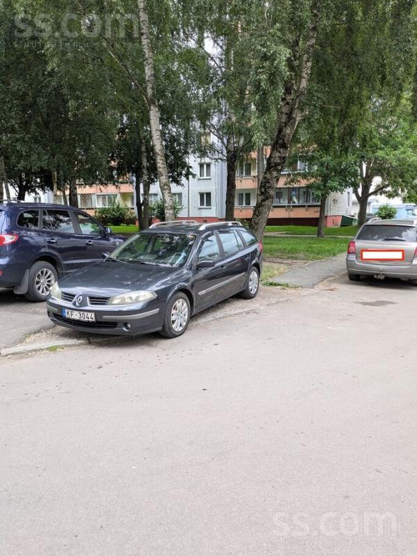 Синий Рено Лагуна 2006 в Рига, объемом двигателя 1.90 л и пробегом 292 тыс. км за 1250 €, фото 2 на AUTOMOTO.COM.LV