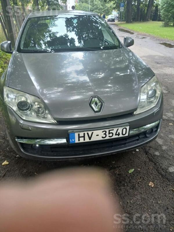 Brown Renault Laguna 2007 in Jelgava, with an engine capacity of 2.00 L and mileage of 350 thousand km for 690 €, photo 1 on AUTOMOTO.COM.LV