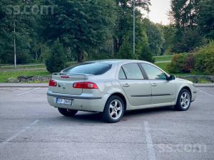 Zaļš Renault Laguna 2006 Ogre, ar dzinēja tilpumu 1.90 L un nobraukumu 318 tūkst. km par 1600 €, foto 5 vietnē AUTOMOTO.COM.LV