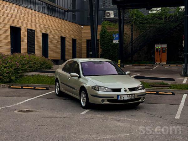 Green Renault Laguna 2006 in Ogre, with an engine capacity of 1.90 L and mileage of 315 thousand km for 1350 €, photo 1 on AUTOMOTO.COM.LV