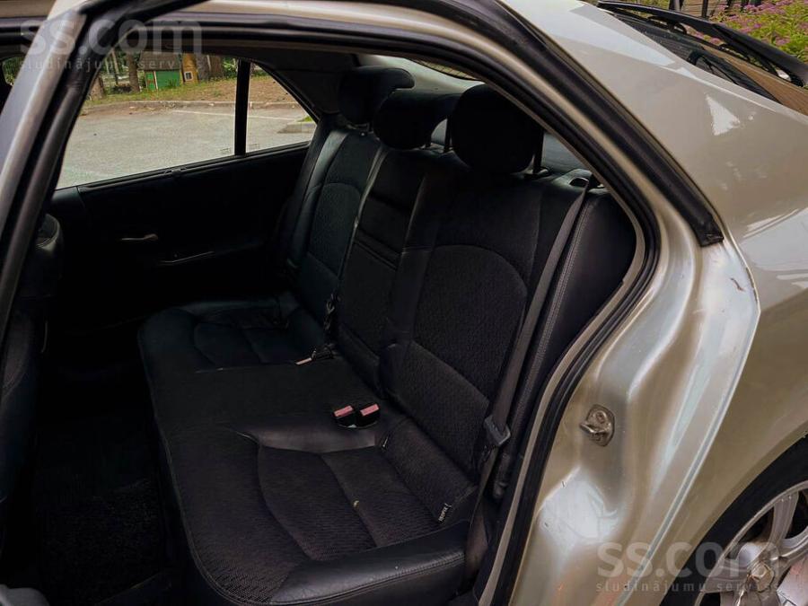 Green Renault Laguna 2006 in Ogre, with an engine capacity of 1.90 L and mileage of 315 thousand km for 1350 €, photo 11 on AUTOMOTO.COM.LV