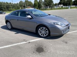 Pelēks Renault Laguna 2009 Rīga, ar dzinēja tilpumu 2.00 L un nobraukumu 263 tūkst. km par 4400 €, foto 6 vietnē AUTOMOTO.COM.LV
