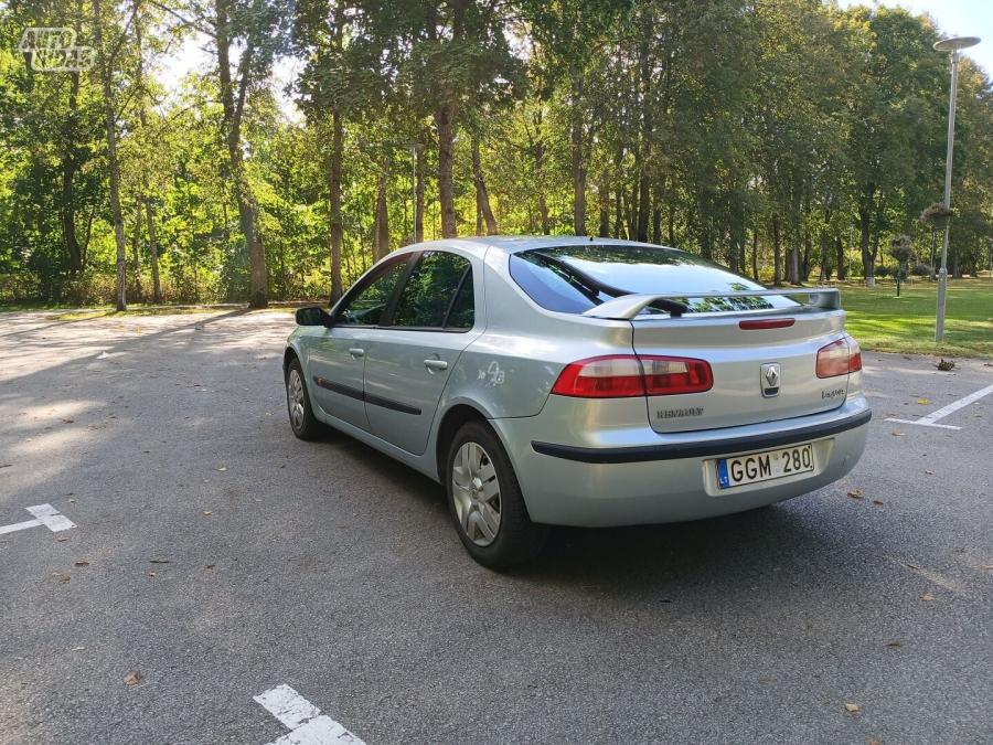 Pelēks Renault Laguna 2001 Prienai, ar dzinēja tilpumu 1.90 L un nobraukumu 248 tūkst. km par 790 €, foto 8 vietnē AUTOMOTO.COM.LV
