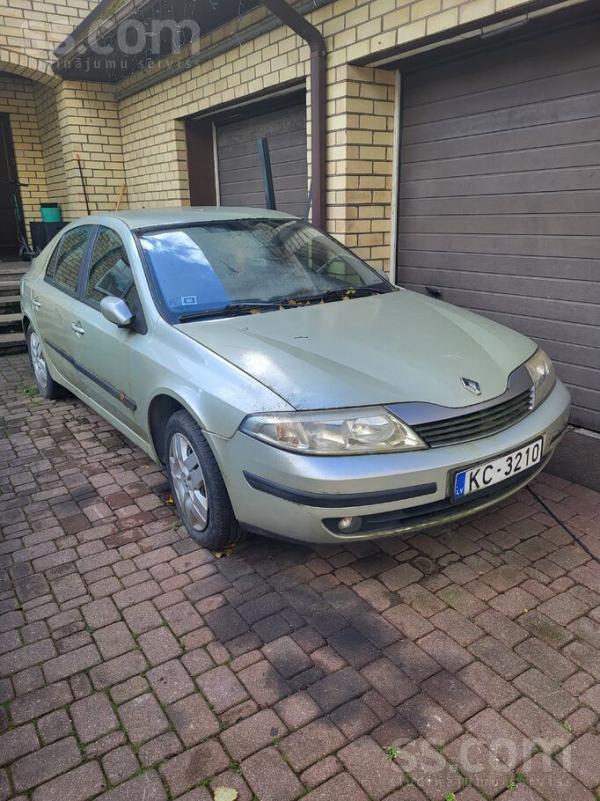 Pelēks Renault Laguna 2002 Rīga, ar dzinēja tilpumu 1.90 L un nobraukumu 254 tūkst. km par 500 €, foto 1 vietnē AUTOMOTO.COM.LV