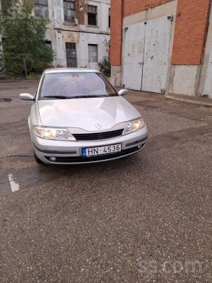 Grey Renault Laguna 2002 in Rezekne, with an engine capacity of 2.20 L and mileage of 302 thousand km for 1050 €, photo  on AUTOMOTO.COM.LV