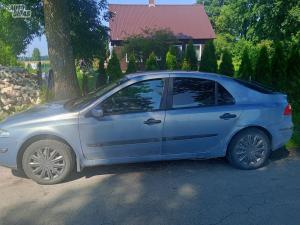 Pelēks Renault Laguna 2003 Joniškis, ar dzinēja tilpumu 1.60 L un nobraukumu 348 tūkst. km par 700 €, foto  vietnē AUTOMOTO.COM.LV