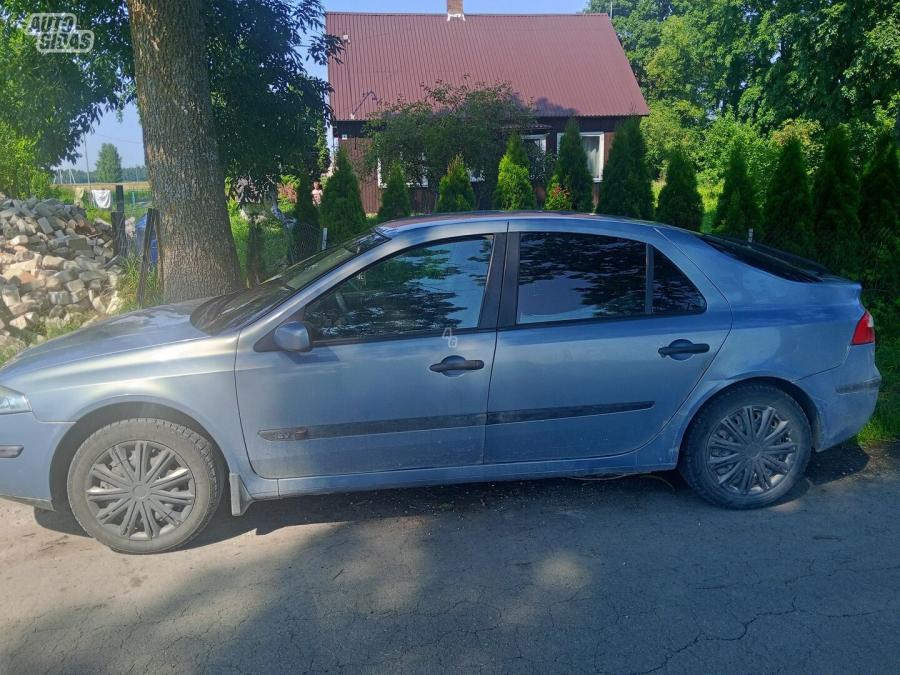 Pelēks Renault Laguna 2003 Joniškis, ar dzinēja tilpumu 1.60 L un nobraukumu 348 tūkst. km par 700 €, foto 1 vietnē AUTOMOTO.COM.LV