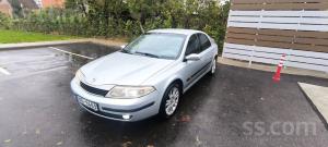 Pelēks Renault Laguna 2003 Daugavpils, ar dzinēja tilpumu 1.90 L un nobraukumu 270 tūkst. km par 700 €, foto  vietnē AUTOMOTO.COM.LV