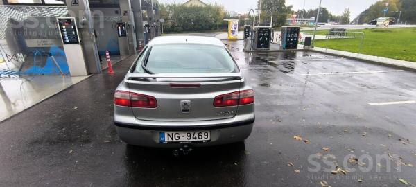 Renault Laguna 2003 in Daugavpils on AUTOMOTO.COM.LV Grey Renault Laguna 2003 in Daugavpils, with an engine capacity of 1.90 L and mileage of 270 thousand km for 700 €, photo 4 on AUTOMOTO.COM.LV