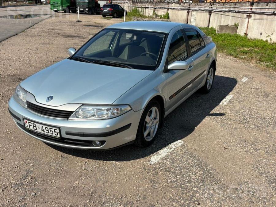 Pelēks Renault Laguna 2004 Rīga, ar dzinēja tilpumu 1.80 L un nobraukumu 231 tūkst. km par 1360 €, foto 3 vietnē AUTOMOTO.COM.LV