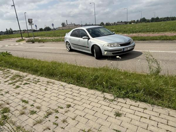 Grey Renault Laguna 2004 in Kaunas, with an engine capacity of 2.00 L and mileage of 234 thousand km for 1100 €, photo 2 on AUTOMOTO.COM.LV