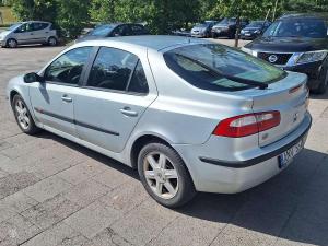 Grey Renault Laguna 2005 in Vilnius, with an engine capacity of 1.90 L and mileage of 234 thousand km for 750 €, photo 5 on AUTOMOTO.COM.LV