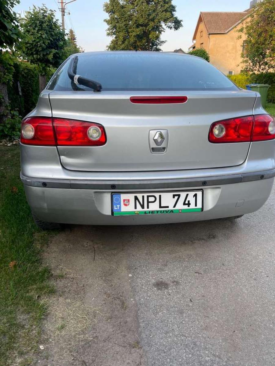 Grey Renault Laguna 2005 in Klaipeda, with an engine capacity of 2.00 L and mileage of 150 thousand km for 1650 €, photo 3 on AUTOMOTO.COM.LV