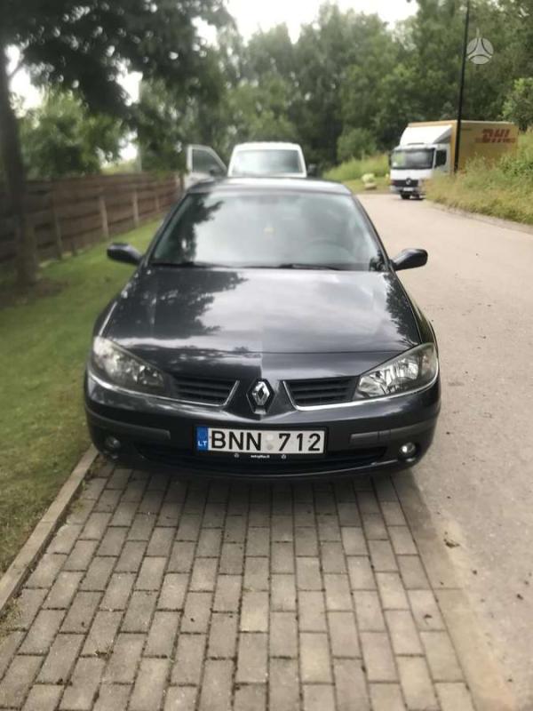 Grey Renault Laguna 2006 in Alytus, with an engine capacity of 2.00 L and mileage of 190 thousand km for 1499 €, photo 3 on AUTOMOTO.COM.LV