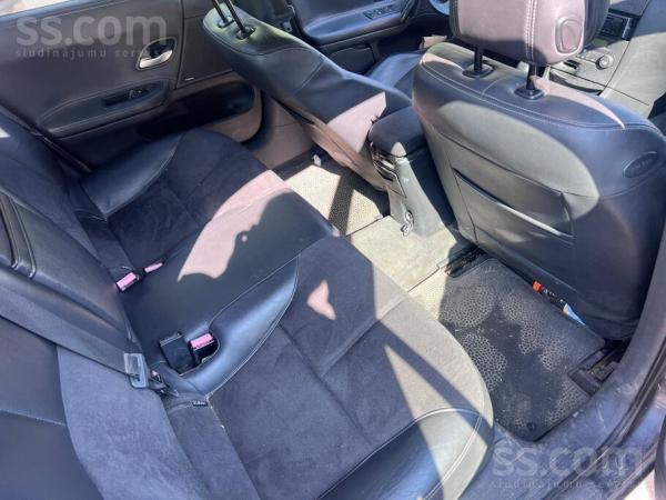 Grey Renault Laguna 2006 in Riga, with an engine capacity of 1.90 L and mileage of 284 thousand km for 1550 €, photo 7 on AUTOMOTO.COM.LV