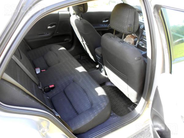 Pelēks Renault Laguna 2006 Rīga, ar dzinēja tilpumu 2.00 L un nobraukumu 250 tūkst. km par 1500 €, foto 5 vietnē AUTOMOTO.COM.LV