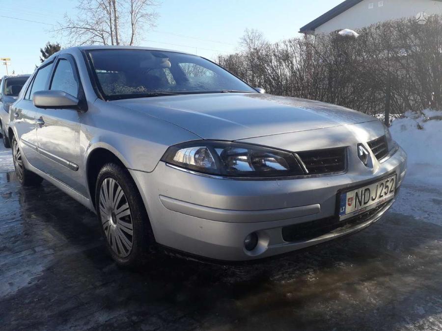 Grey Renault Laguna 2007 in Vilnius, with an engine capacity of 1.87 L and mileage of 187 thousand km for 1000 €, photo 1 on AUTOMOTO.COM.LV
