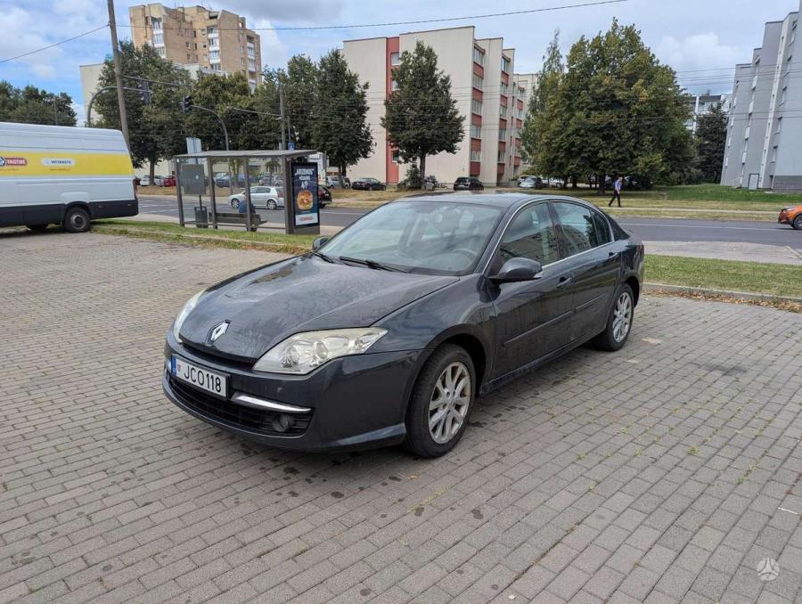 Pelēks Renault Laguna 2007 Kauņa, ar dzinēja tilpumu 2.00 L un nobraukumu 310 tūkst. km par 1800 €, foto 1 vietnē AUTOMOTO.COM.LV