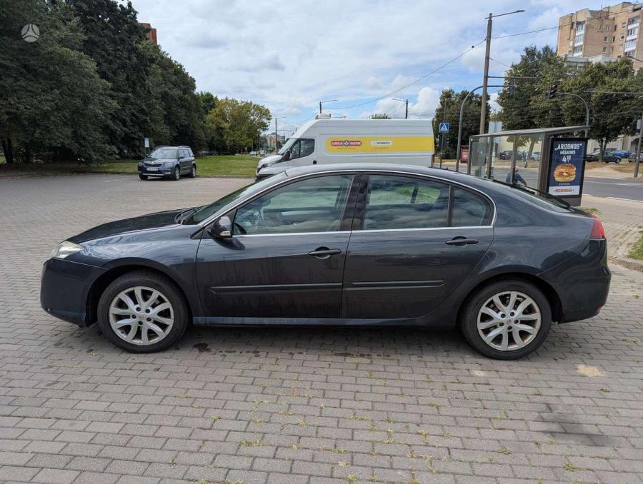 Pelēks Renault Laguna 2007 Kauņa, ar dzinēja tilpumu 2.00 L un nobraukumu 310 tūkst. km par 1800 €, foto 4 vietnē AUTOMOTO.COM.LV