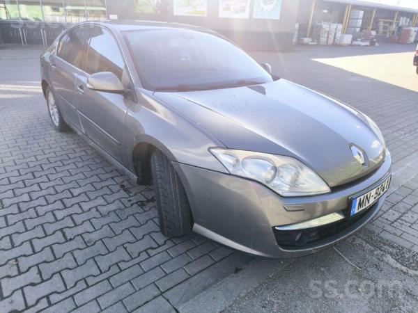 Рено Лагуна 2007 в Гулбене на AUTOMOTO.COM.LV Серый Рено Лагуна 2007 в Гулбене, объемом двигателя 2.00 л и пробегом 356 тыс. км за 1800 €, фото 4 на AUTOMOTO.COM.LV