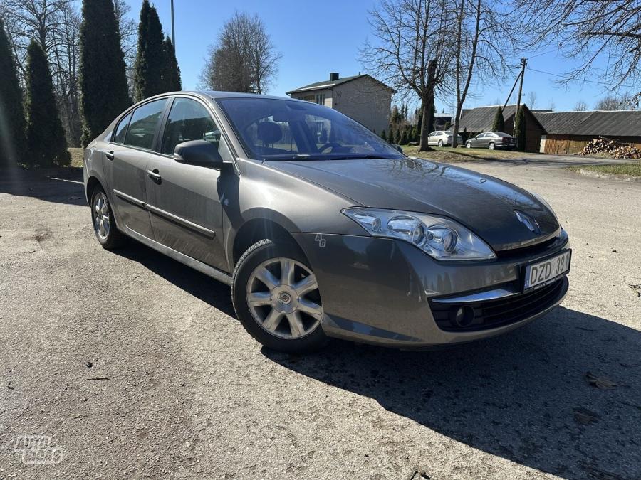 Pelēks Renault Laguna 2008 Viļņa, ar dzinēja tilpumu 1.60 L un nobraukumu 186 tūkst. km par 2900 €, foto 3 vietnē AUTOMOTO.COM.LV