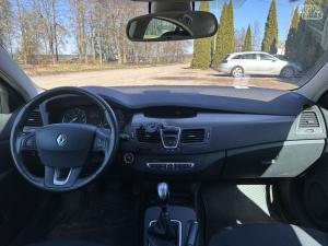 Pelēks Renault Laguna 2008 Viļņa, ar dzinēja tilpumu 1.60 L un nobraukumu 186 tūkst. km par 2900 €, foto 6 vietnē AUTOMOTO.COM.LV