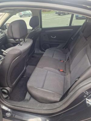 Pelēks Renault Laguna 2008 Šauļi, ar dzinēja tilpumu 2.00 L un nobraukumu 428 tūkst. km par 2000 €, foto 9 vietnē AUTOMOTO.COM.LV