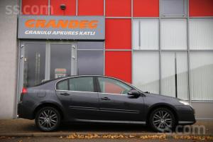 Grey Renault Laguna 2008 in Riga, with an engine capacity of 2.00 L and mileage of 359 thousand km for 2995 €, photo 4 on AUTOMOTO.COM.LV