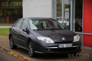 Grey Renault Laguna 2008 in Riga, with an engine capacity of 2.00 L and mileage of 359 thousand km for 2995 €, photo 5 on AUTOMOTO.COM.LV