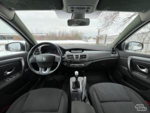 Pelēks Renault Laguna 2009 Tauragė, ar dzinēja tilpumu 1.50 L un nobraukumu 230 tūkst. km par 1150 €, foto 7 vietnē AUTOMOTO.COM.LV