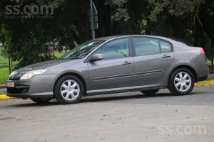 Pelēks Renault Laguna 2009 Rīga, ar dzinēja tilpumu 2.00 L un nobraukumu 305 tūkst. km par 1890 €, foto 6 vietnē AUTOMOTO.COM.LV