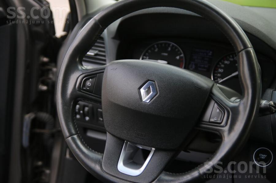 Pelēks Renault Laguna 2009 Rīga, ar dzinēja tilpumu 2.00 L un nobraukumu 305 tūkst. km par 1890 €, foto 15 vietnē AUTOMOTO.COM.LV