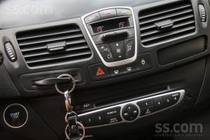 Pelēks Renault Laguna 2009 Rīga, ar dzinēja tilpumu 2.00 L un nobraukumu 305 tūkst. km par 1890 €, foto 22 vietnē AUTOMOTO.COM.LV