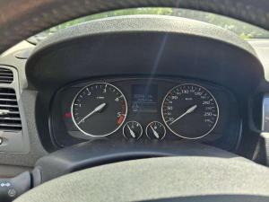 Grey Renault Laguna 2009 in Klaipeda, with an engine capacity of 2.00 L and mileage of 257 thousand km for 2400 €, photo 11 on AUTOMOTO.COM.LV
