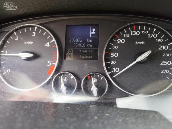 Pelēks Renault Laguna 2010 Ignalina, ar dzinēja tilpumu 1.50 L un nobraukumu 304 tūkst. km par 1490 €, foto 7 vietnē AUTOMOTO.COM.LV