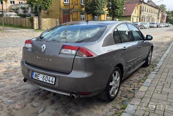 Grey Renault Laguna 2010 in Jelgava, with an engine capacity of 2.00 L and mileage of 0 thousand km for 1490 €, photo 4 on AUTOMOTO.COM.LV