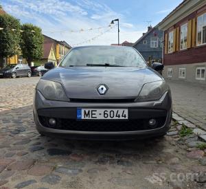 Grey Renault Laguna 2010 in Jelgava, with an engine capacity of 2.00 L and mileage of 0 thousand km for 1490 €, photo 6 on AUTOMOTO.COM.LV