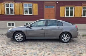Grey Renault Laguna 2010 in Jelgava, with an engine capacity of 2.00 L and mileage of 0 thousand km for 1490 €, photo 9 on AUTOMOTO.COM.LV